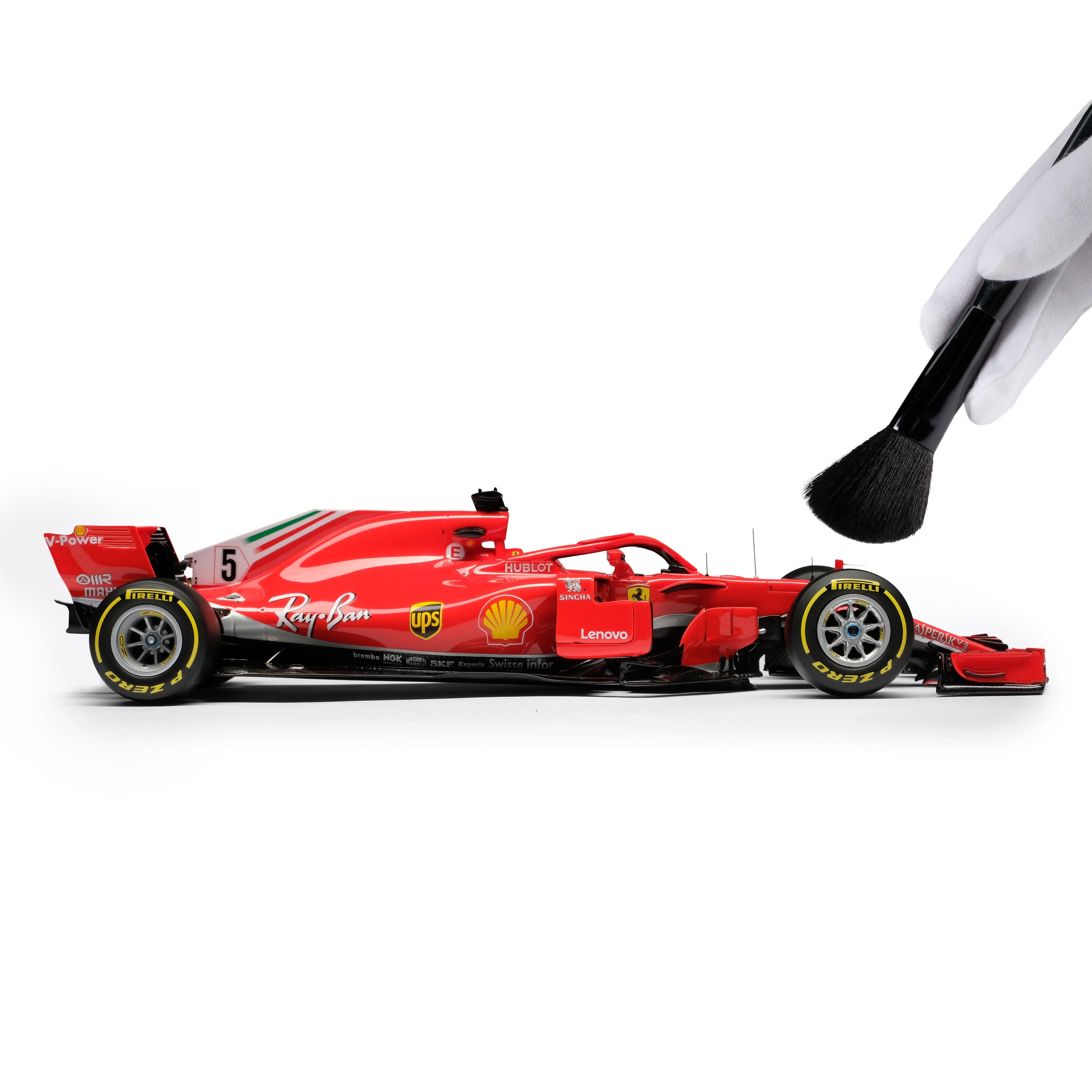 Sebastian Vettel 2018 Scuderia Ferrari SF71H 1:18 Scale Sebastian Vettel 2018 Scuderia Ferrari SF71H 1:18 Scale