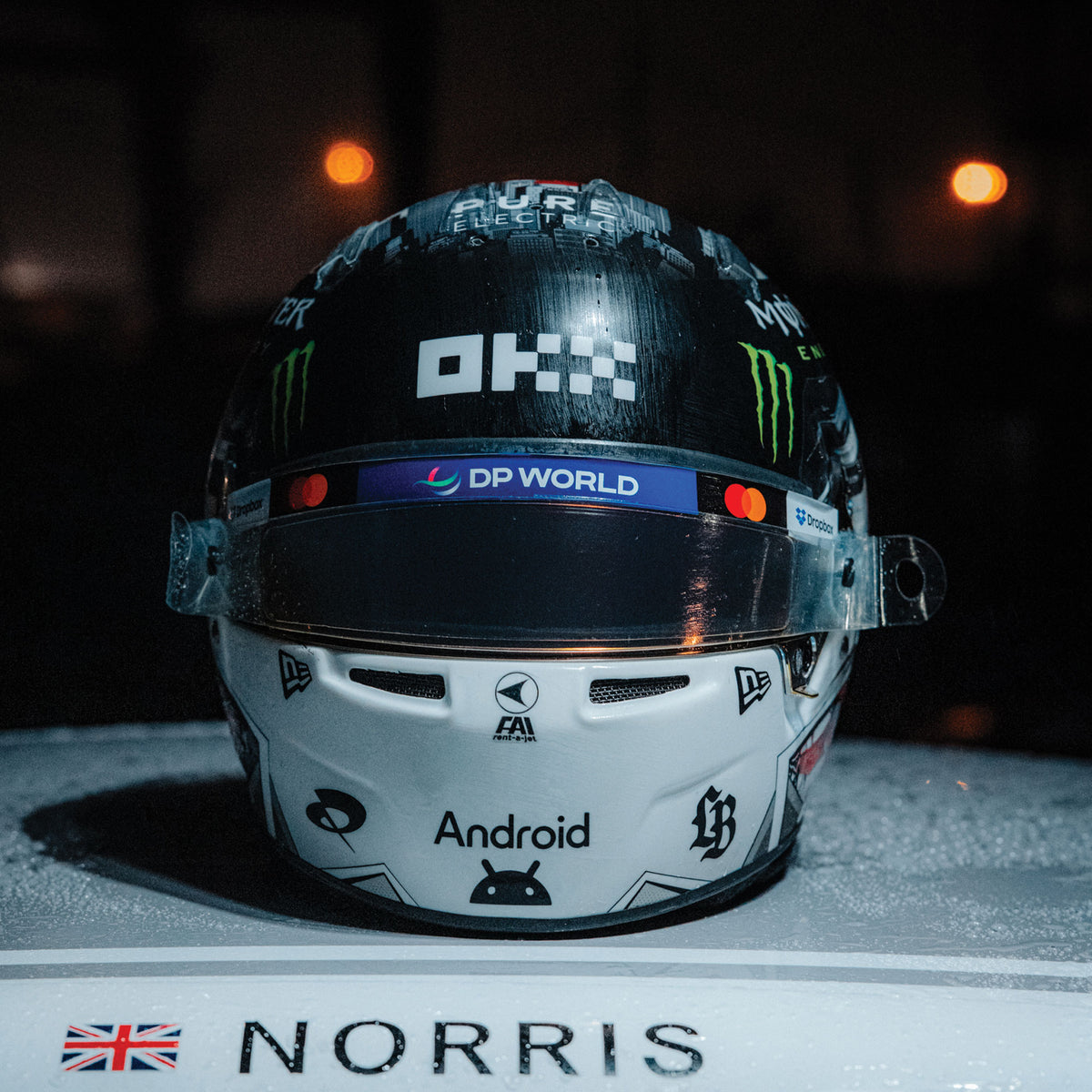 Lando Norris 2025 1:2 Scale Helmet - Japanese GP – F1 Authentics